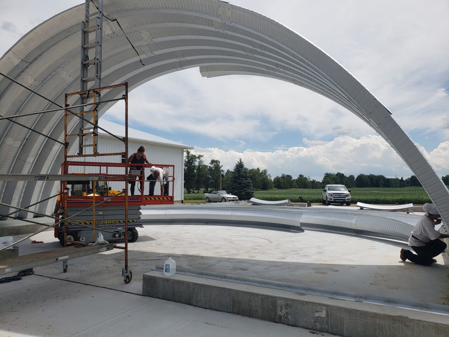 Quonset Hut Industrial Warehouses: The Smart Storage Solution